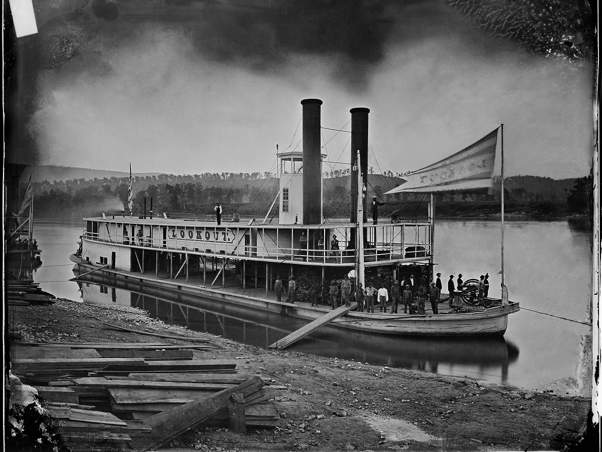Who Invented the Steamboat? The History and Legacy of Steamboats ...